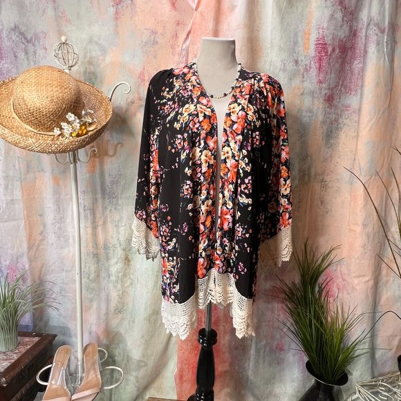 Umgee | Jackets & Coats | Umgee Boho Style Kimono Sleeves Floral Lace ...